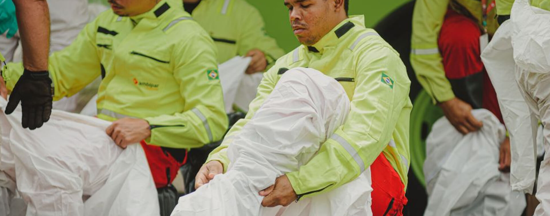 Environmental Emergency: types and step-by-step procedures - Ambipar